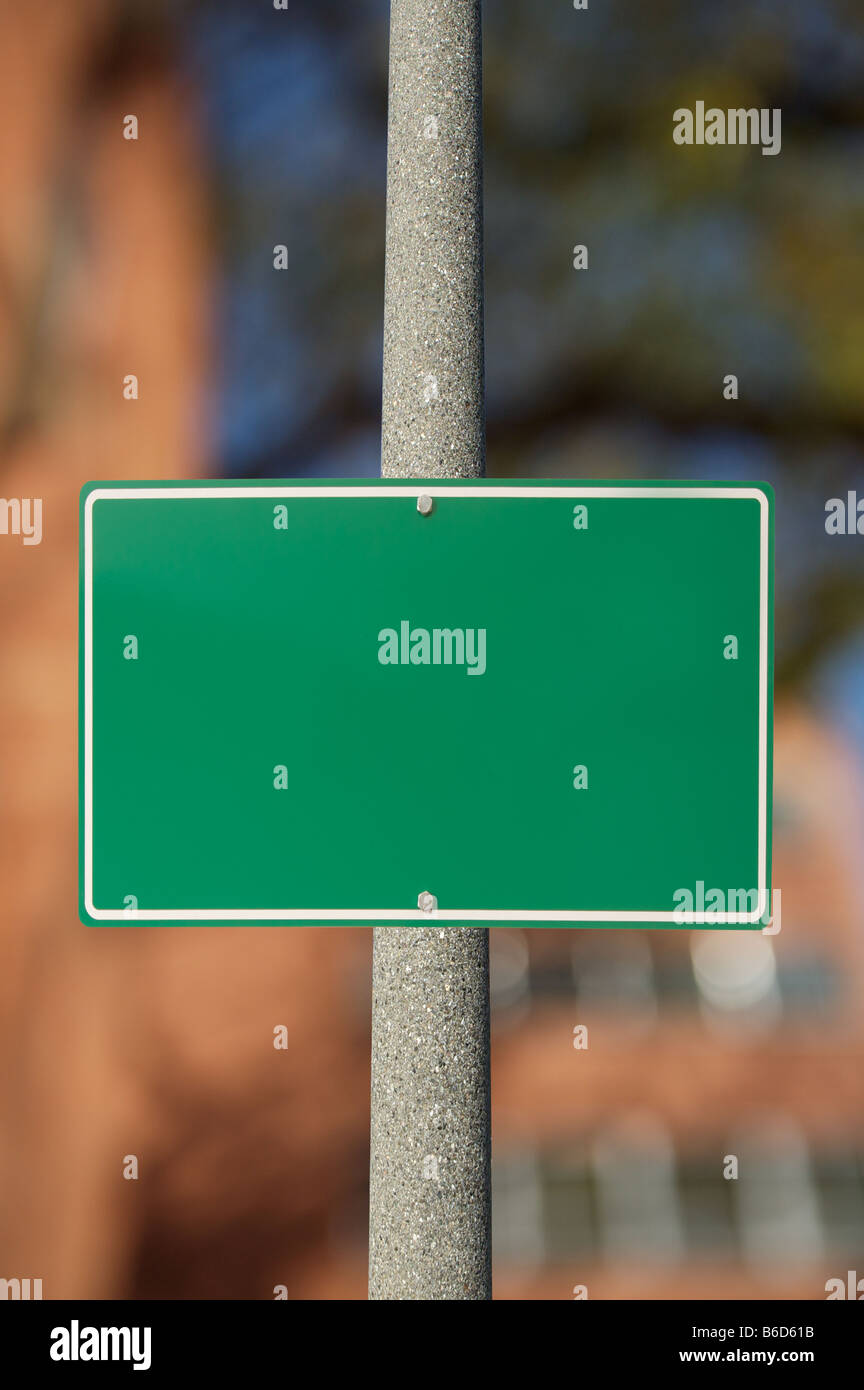 blank green traffic sign Stock Photo - Alamy