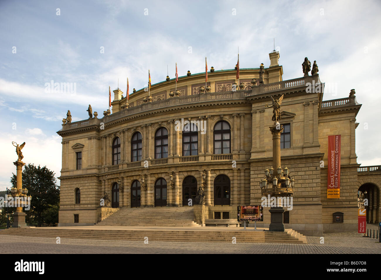 RUDOLFINUM CONCERT HALL JAN PALACE SQUARE OLD TOWN STARE MESTO PRAGUE ...
