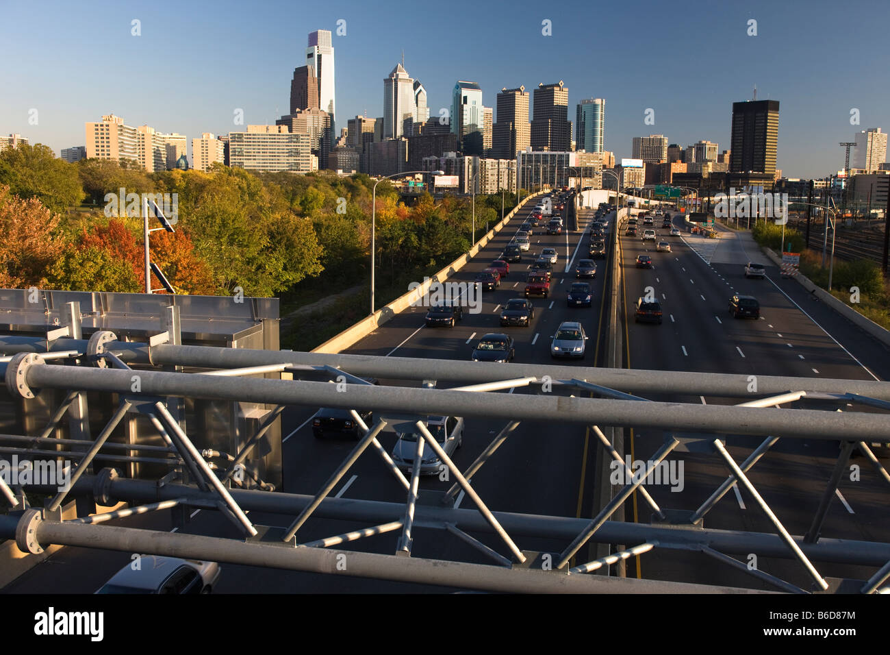 Skyline highway 76 schuylkill expressway hi-res stock photography and ...