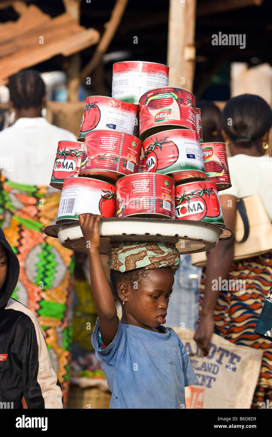 African slave market hi-res stock photography and images - Alamy