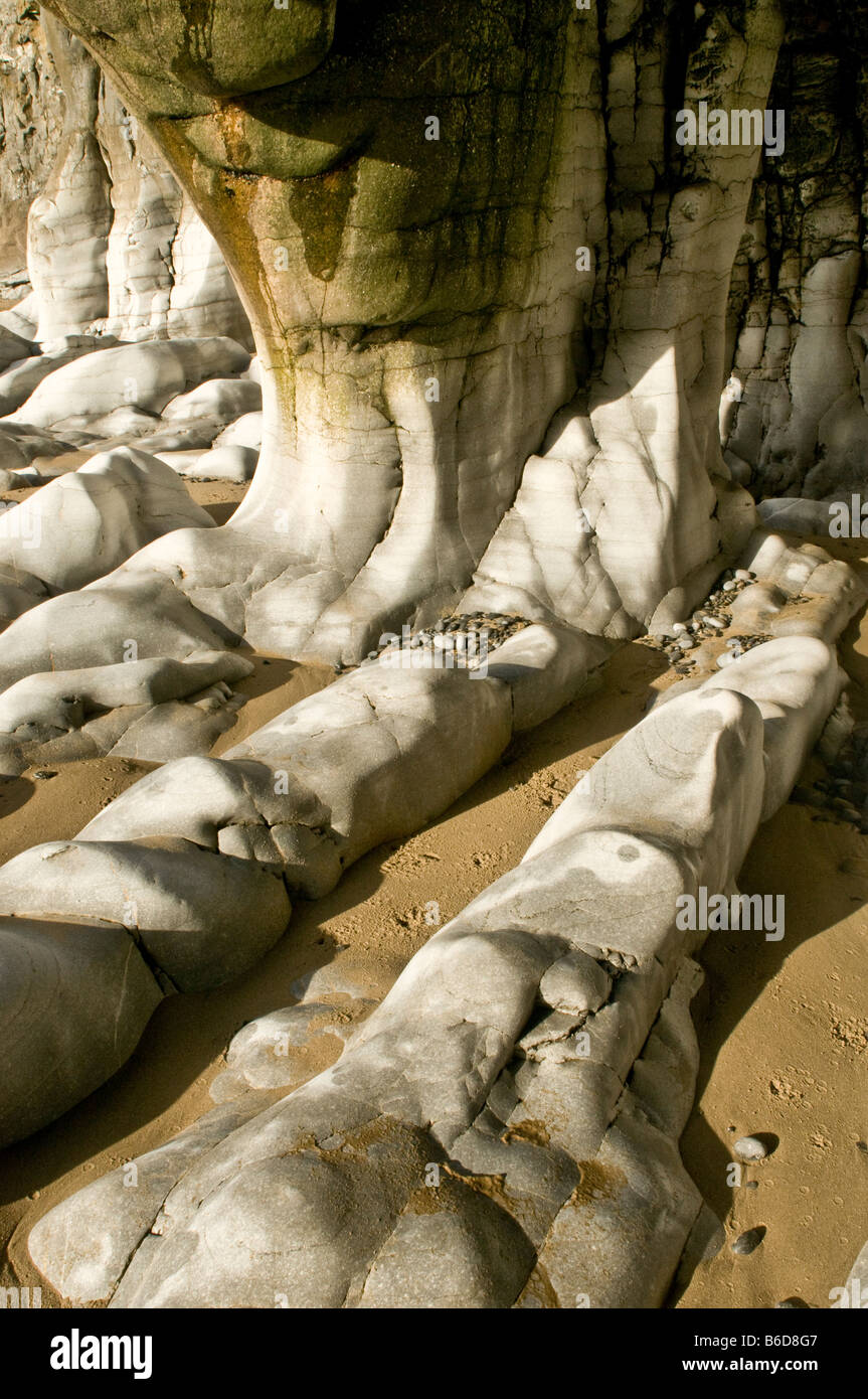 Unusual Limestone Cliff formations at Pendine Sands Carmarthenshire ...