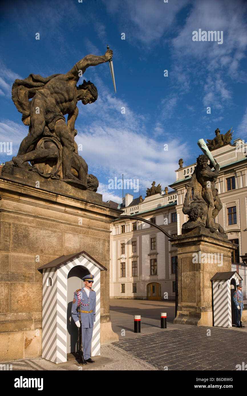 Prague castle gate guards hi-res stock photography and images - Alamy