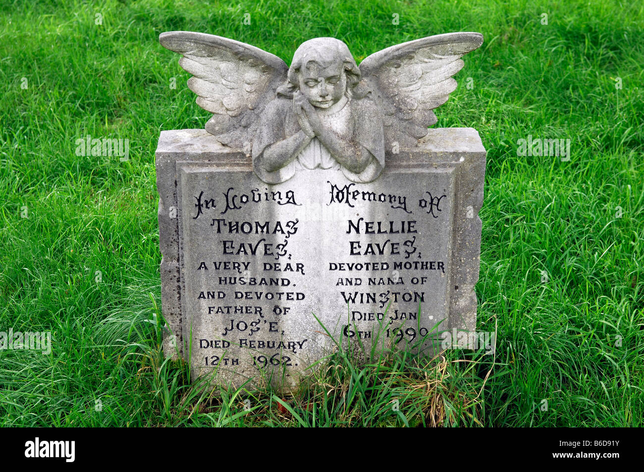 graveyard stone angel grave cemetery in sacred memory of burial death ...