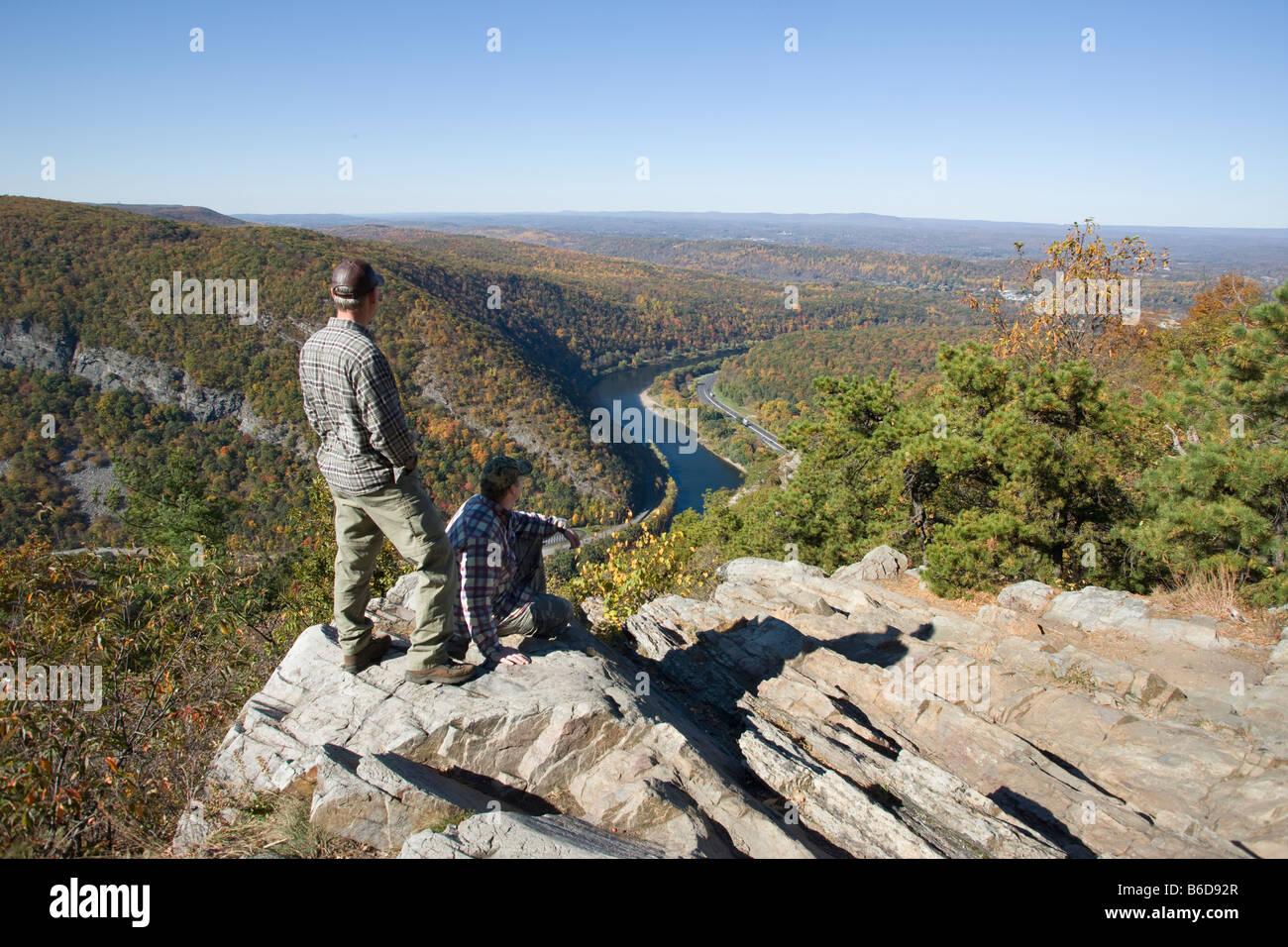 HIKERS LOOKING WEST AT OVERLOOK FALL FOLIAGE MOUNT MINSI FROM MOUNT ...