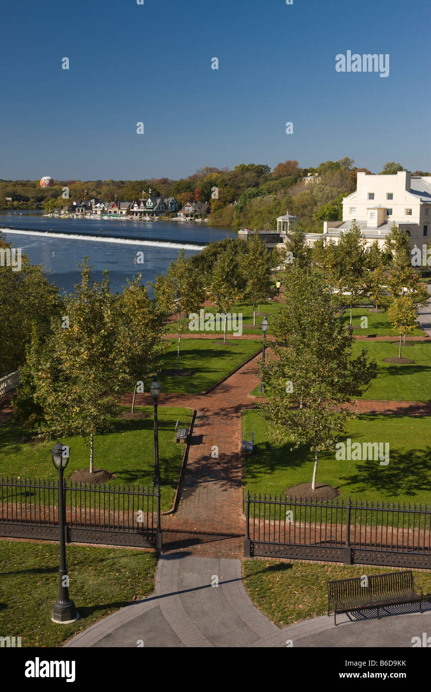 WATERWORKS PARK SCHUYLKILL RIVER WATERFRONT PHILADELPHIA PENNSYLVANIA ...