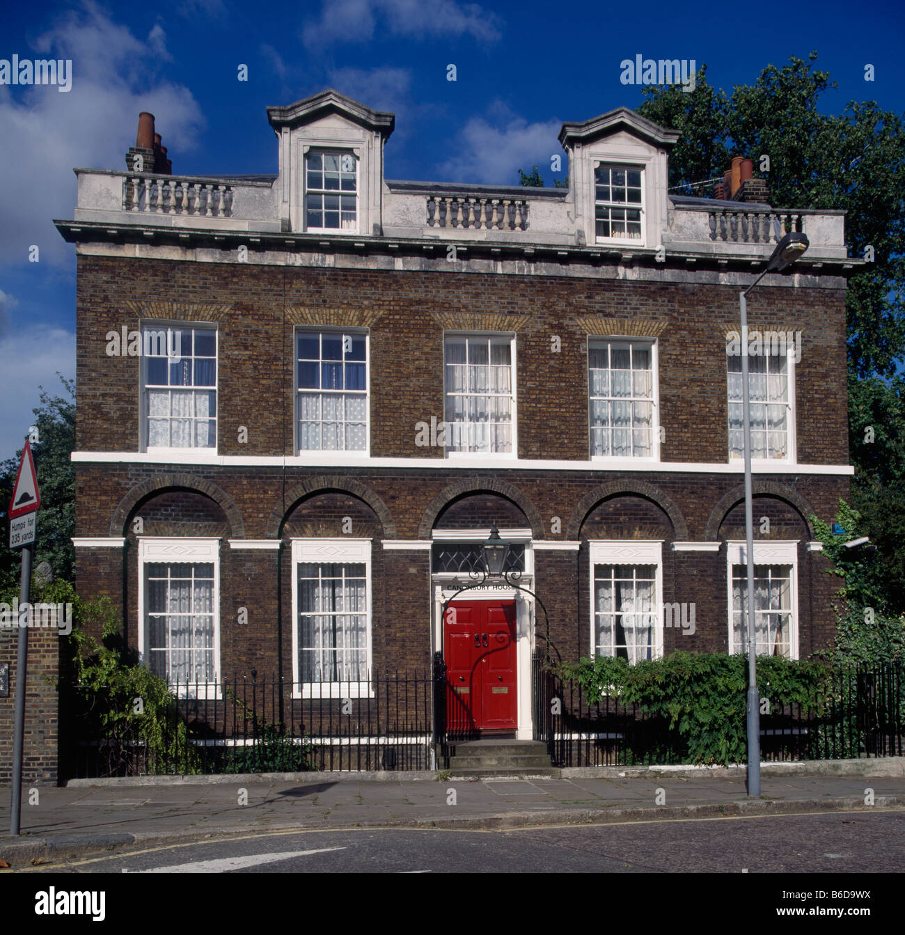 Can0Nbury House London Stock Photo - Alamy