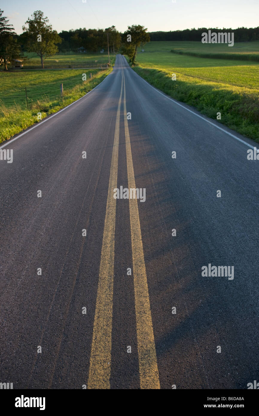 Pennsylvania rural road hi-res stock photography and images - Alamy