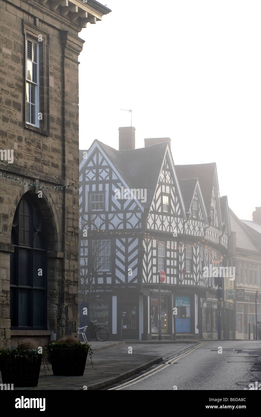 Warwick town centre, misty, winter, Warwickshire, England, UK Stock ...