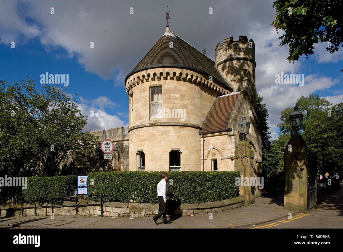 York central library hi-res stock photography and images - Alamy