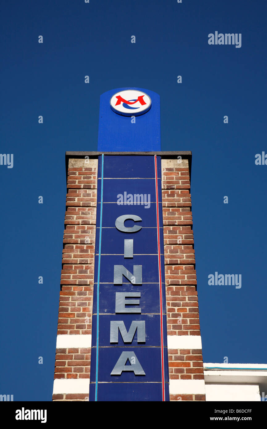 Regal cinema hi-res stock photography and images - Alamy