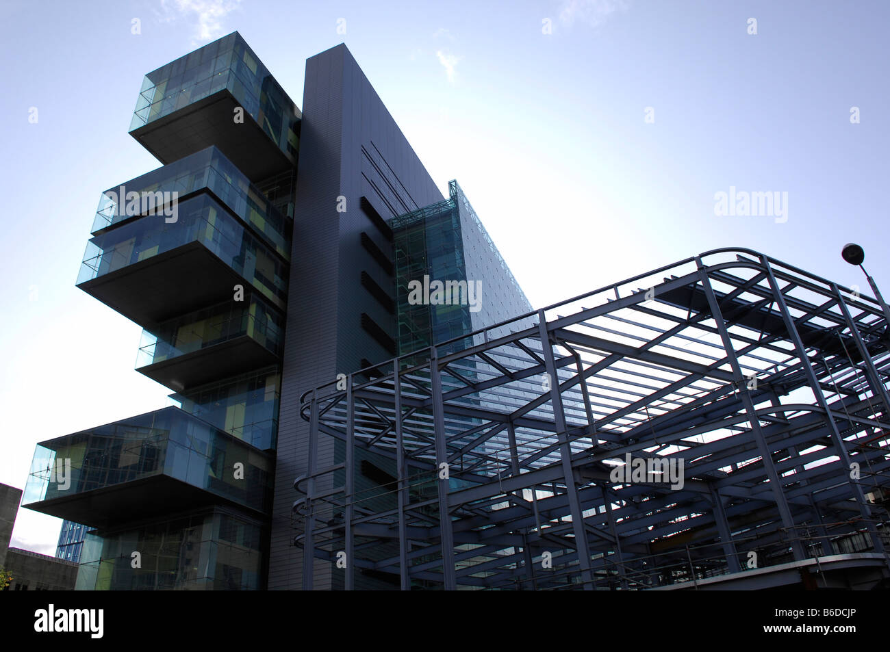 manchester civil justice centre law courts modern glass architecture ...