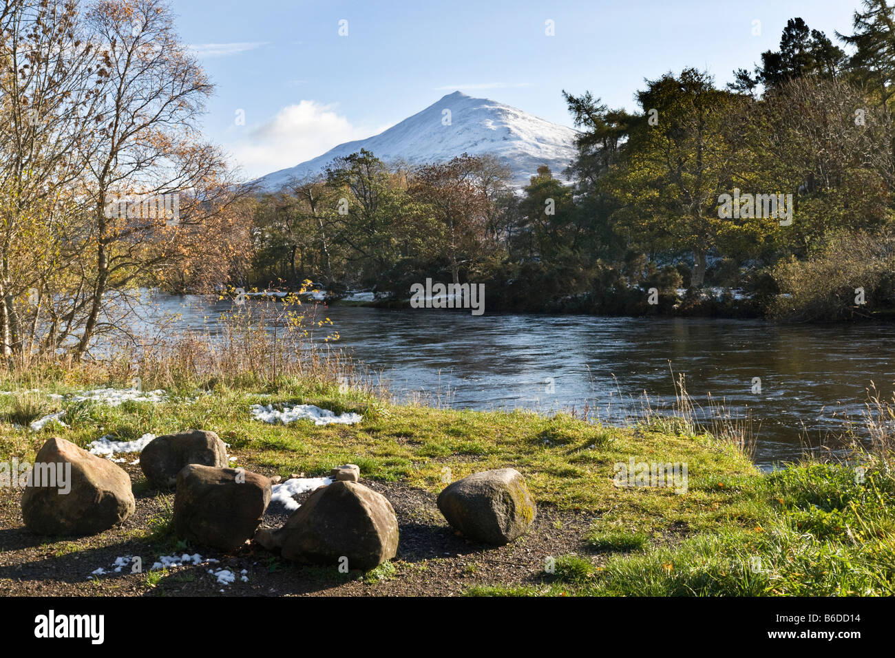 Schiehallion from river tummel hi-res stock photography and images - Alamy