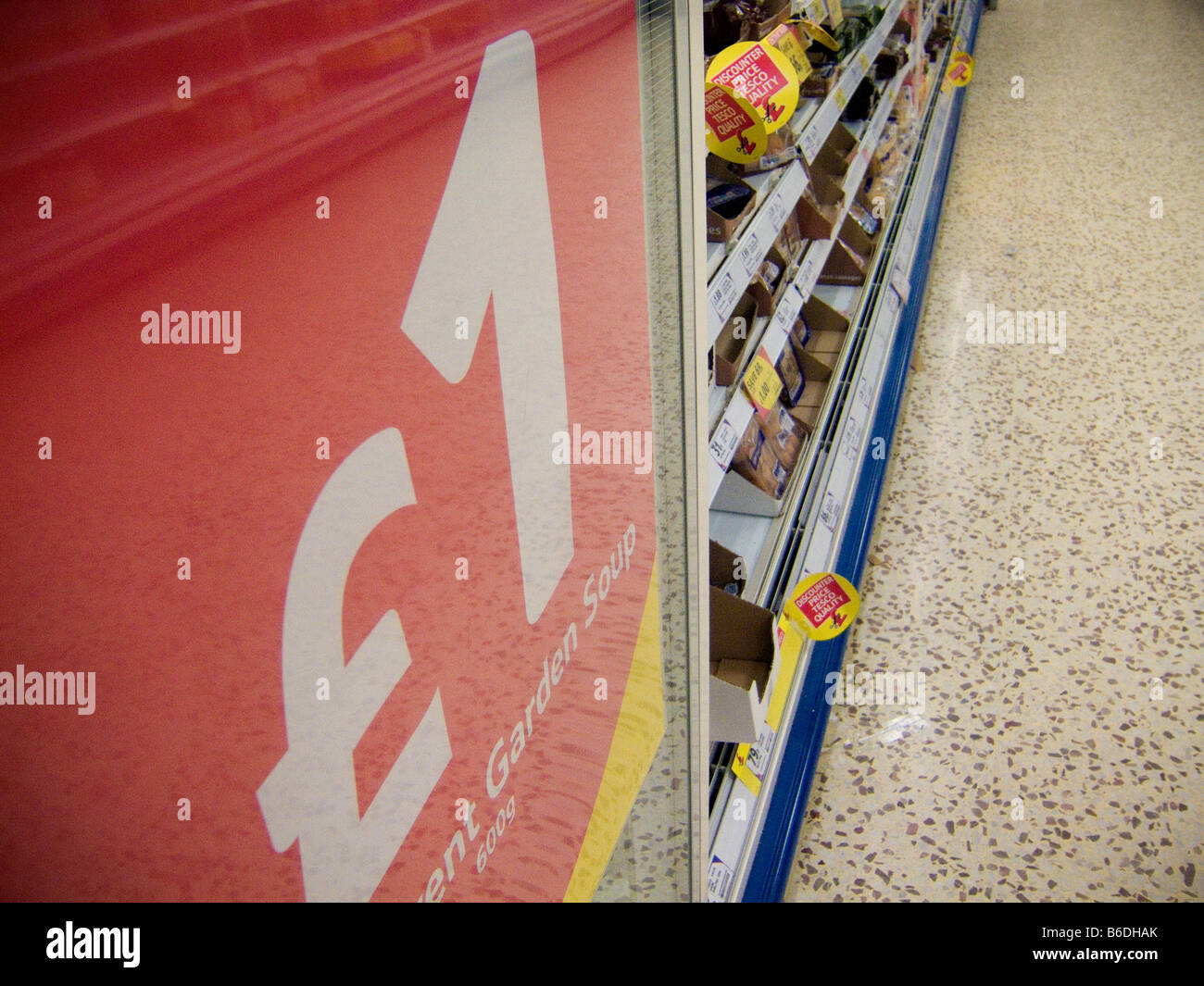 Special offer supermarket hi-res stock photography and images - Alamy