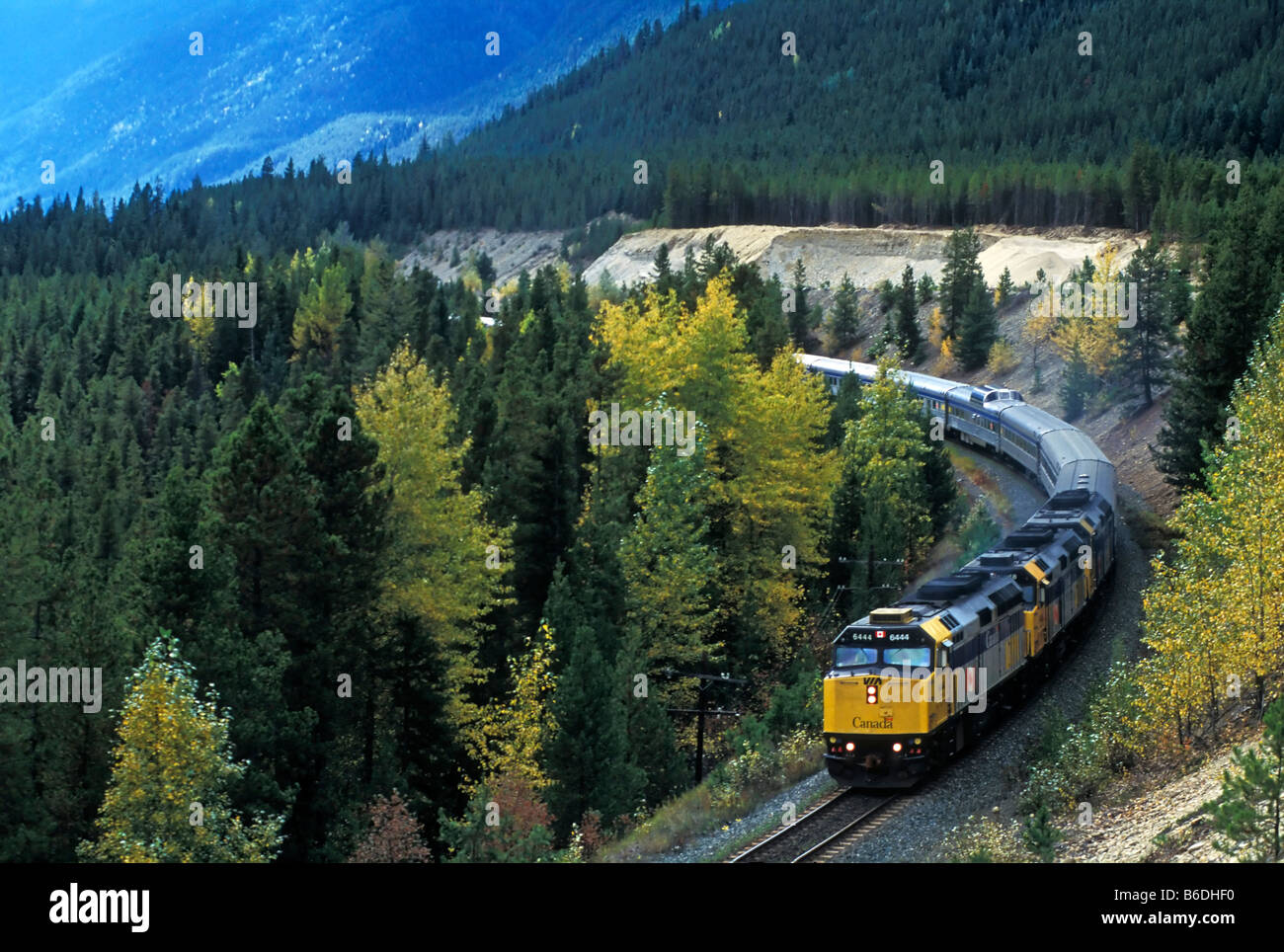 Train crossing british columbia hi-res stock photography and images - Alamy