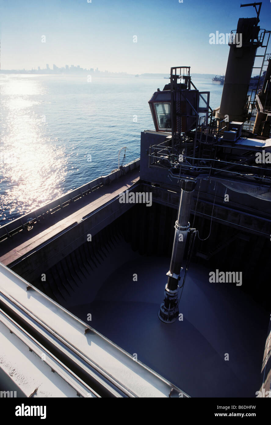 Loading potash hi-res stock photography and images - Alamy