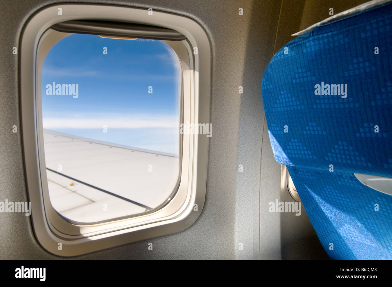 Aircraft port hole hi-res stock photography and images - Alamy