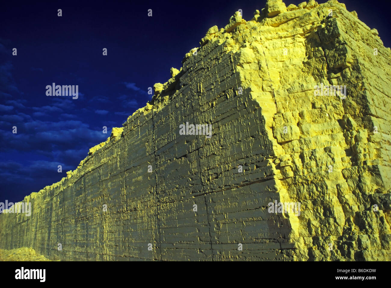 Sulphur pile bc hi-res stock photography and images - Alamy