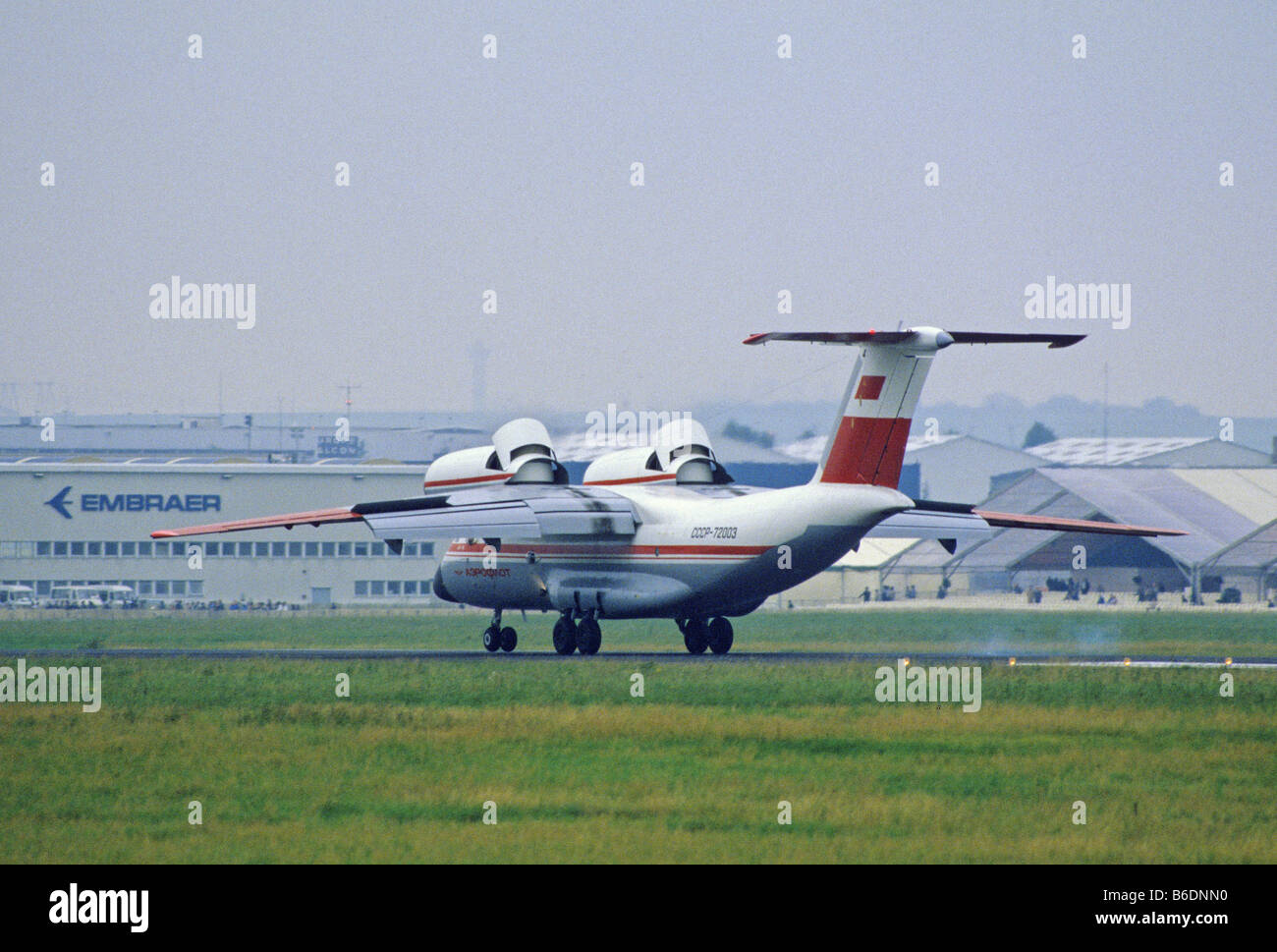 Antonov an 72 jet aircraft landing hi-res stock photography and images ...
