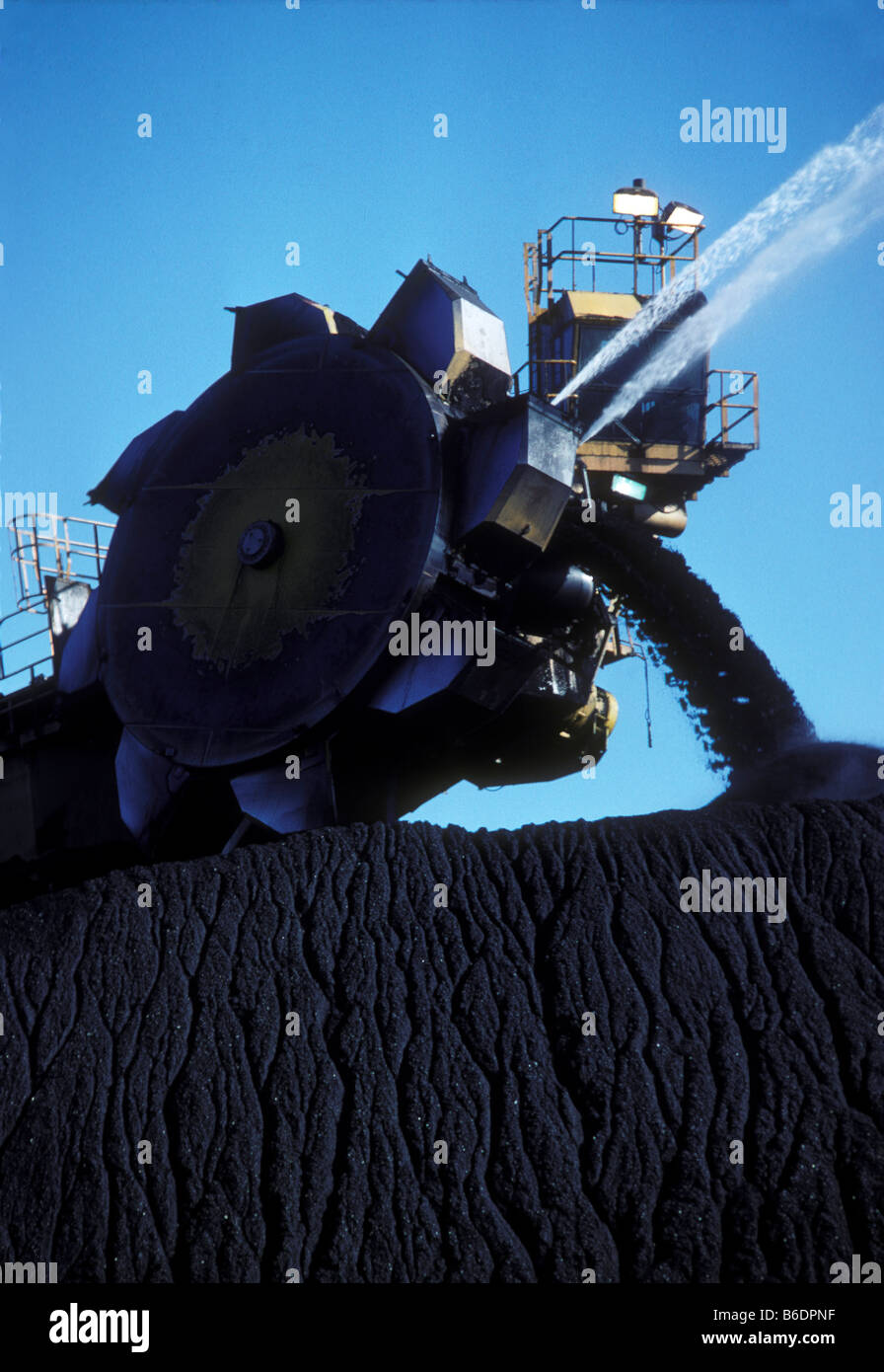 Minerial hi-res stock photography and images - Alamy