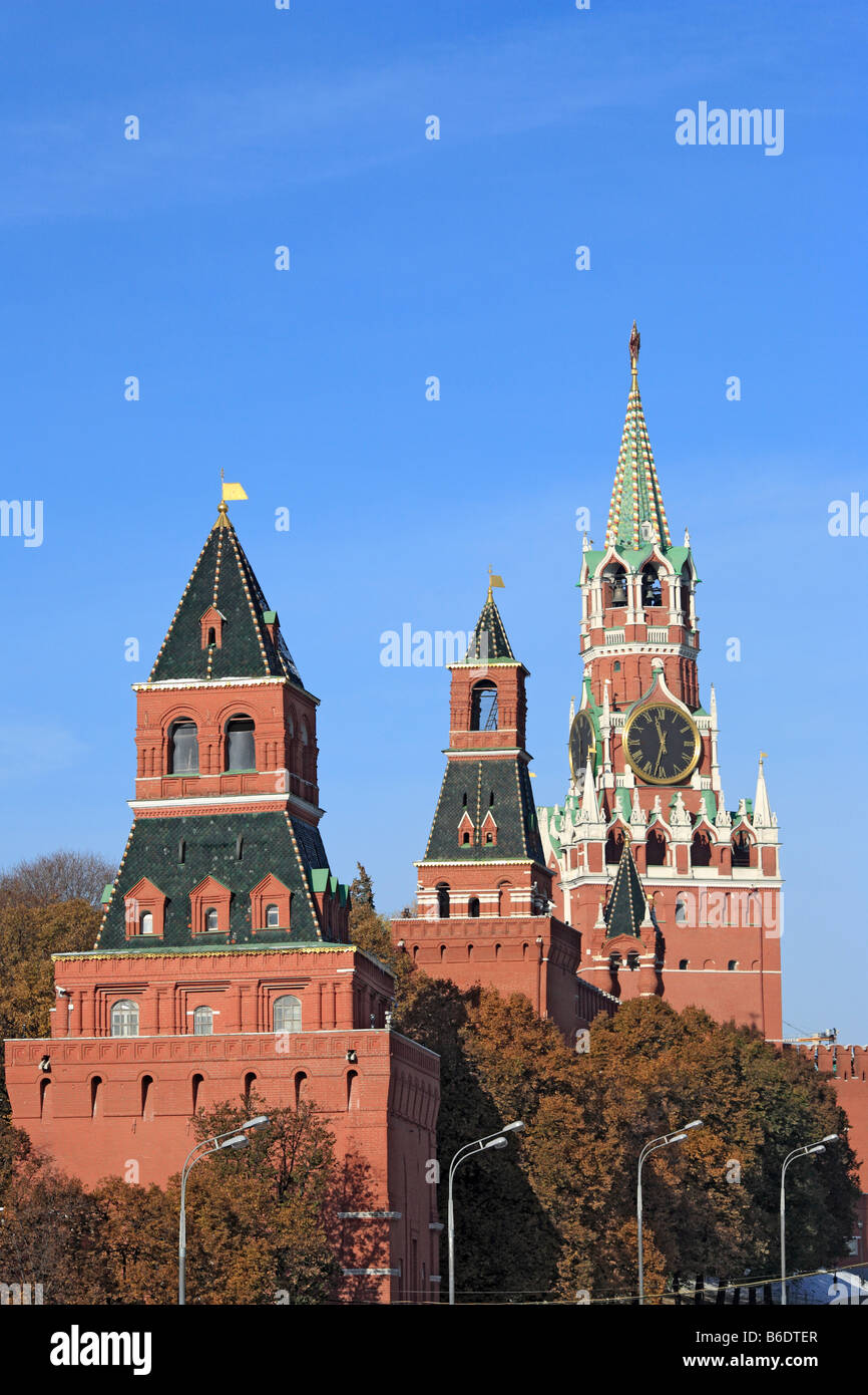 Red brick towers and walls of Moscow Kremlin, City architecture, Red ...