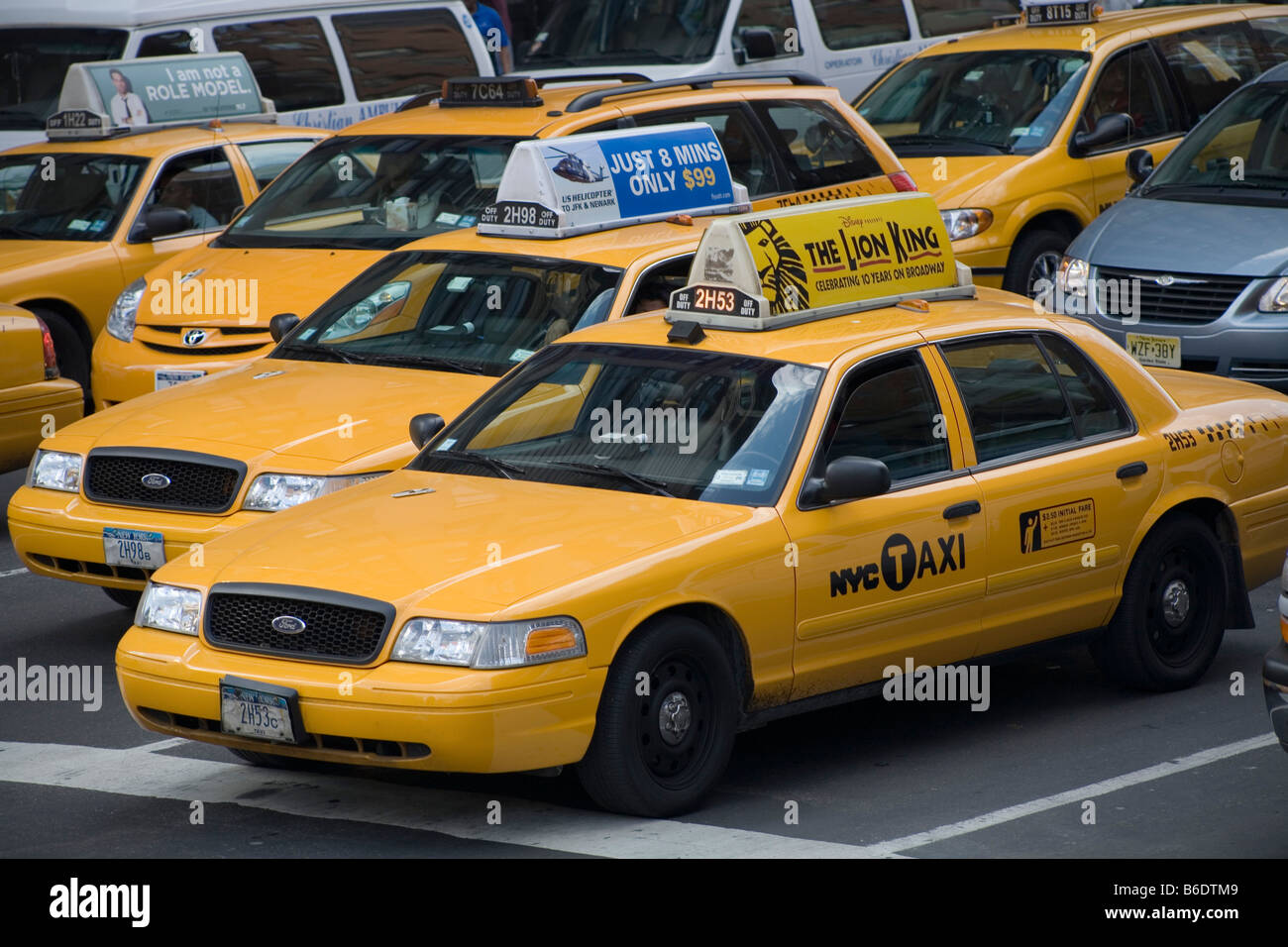 New York yellow cabs Stock Photo - Alamy New York yellow cabs Stock Photo - Alamy