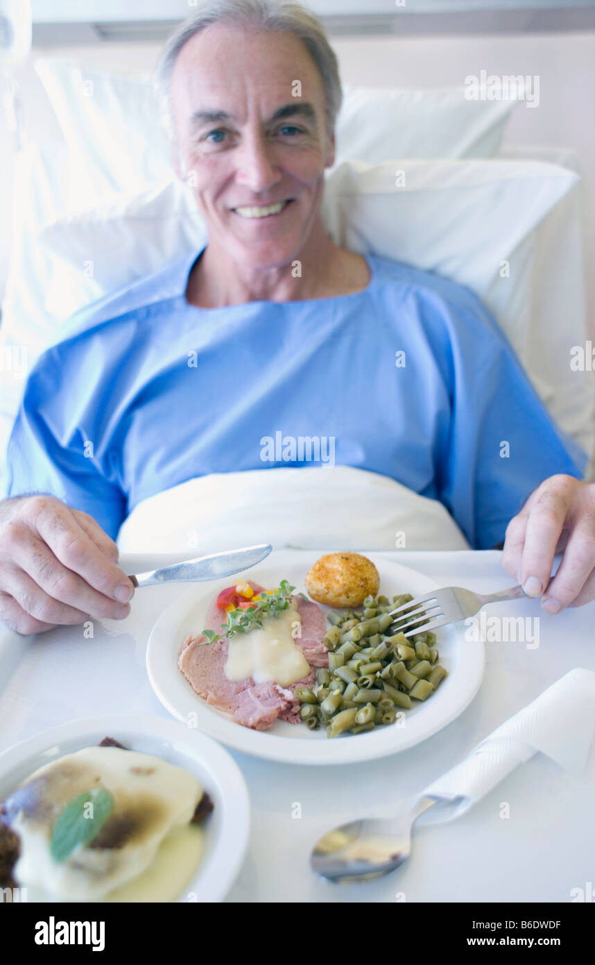 Patient hospital bed dinner hi-res stock photography and images - Alamy