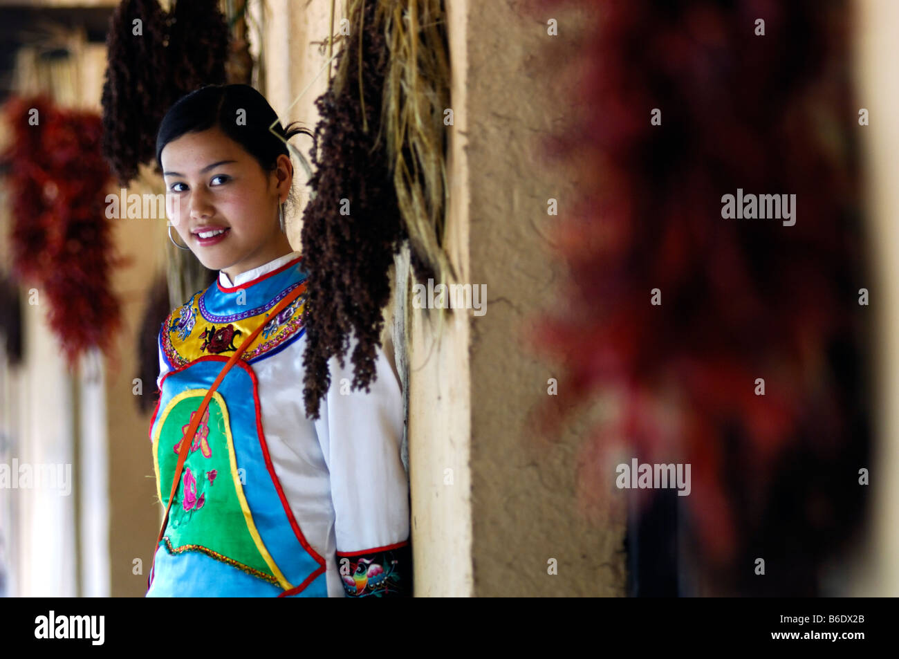 Tujia ethnic minority girl, Zhangjiajie National Forest Park ...