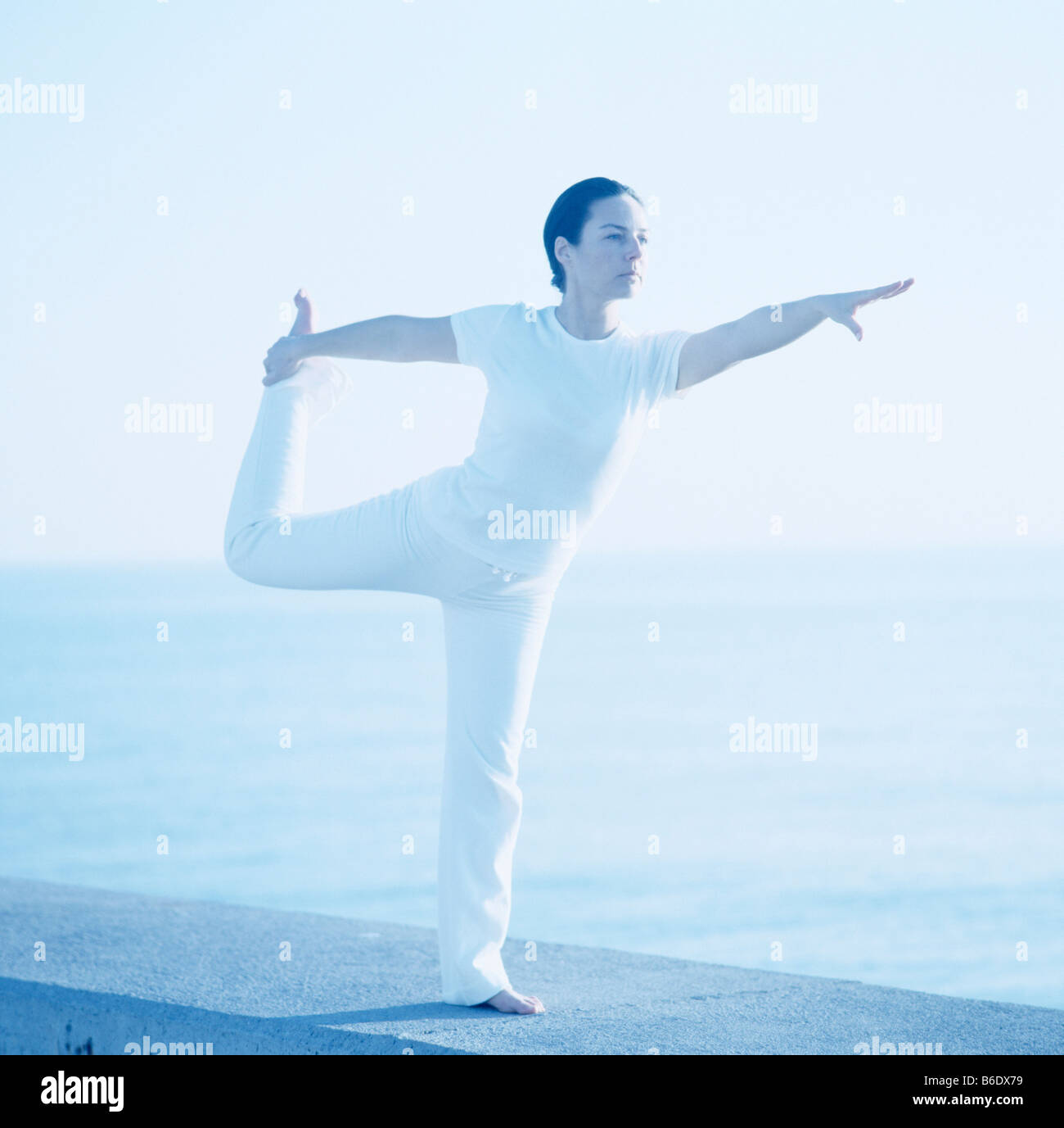 Angled legs hi-res stock photography and images - Alamy