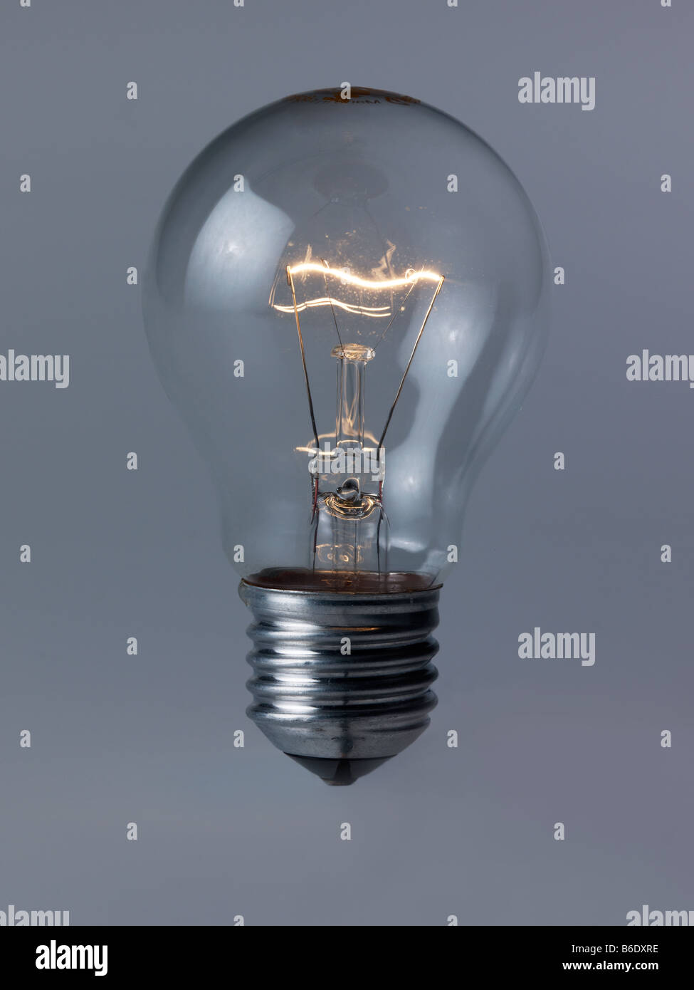 An incandescent light bulb hi-res stock photography and images - Alamy