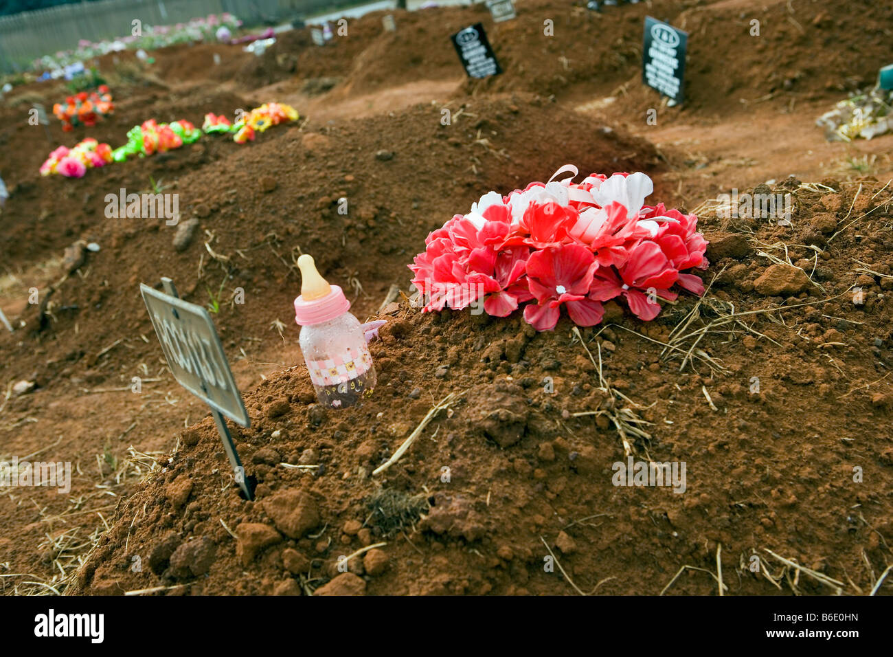 South Africa, Johannesburg, Grave of child at cemetery Stock Photo - Alamy