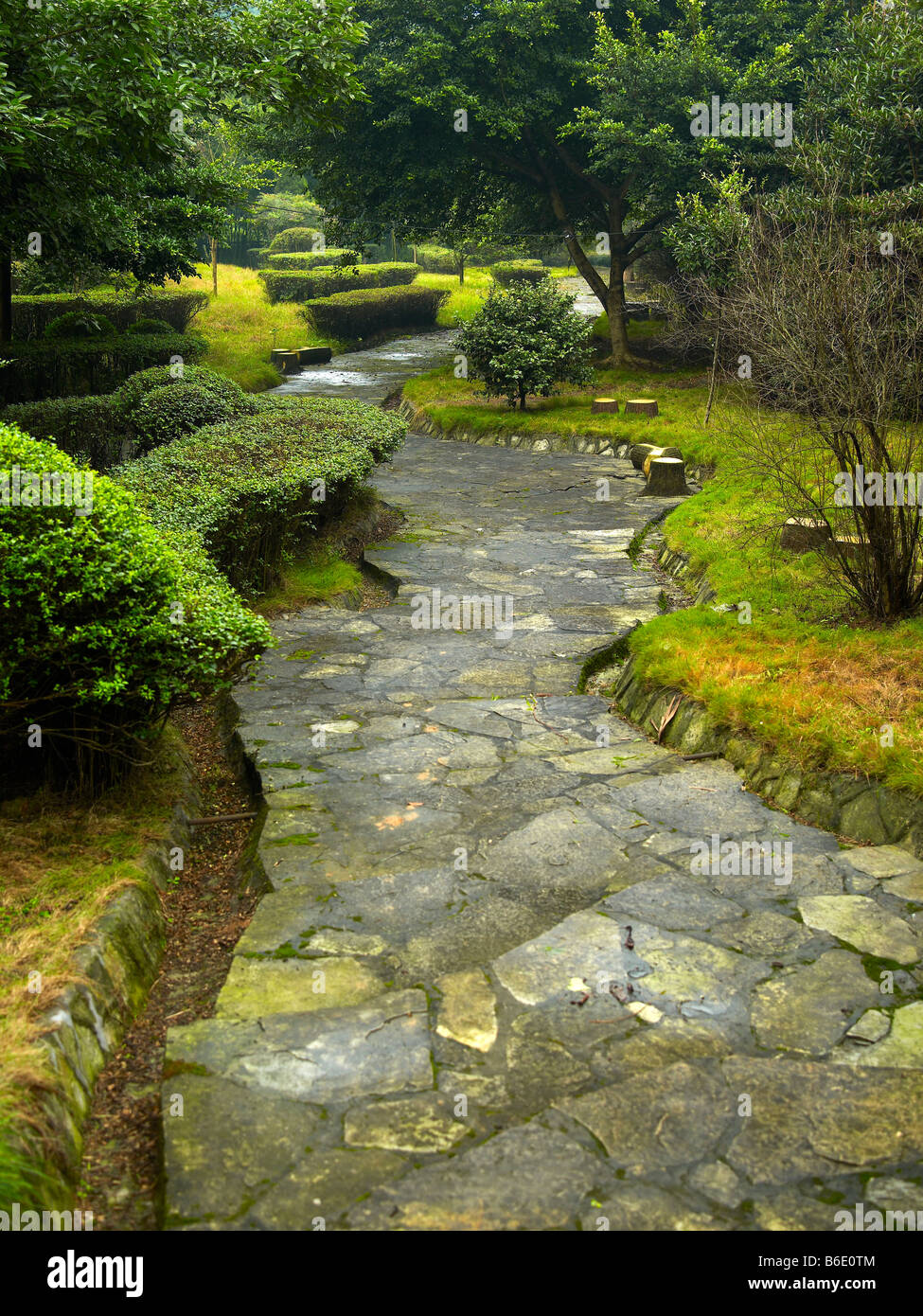 Garden leshan hi-res stock photography and images - Alamy