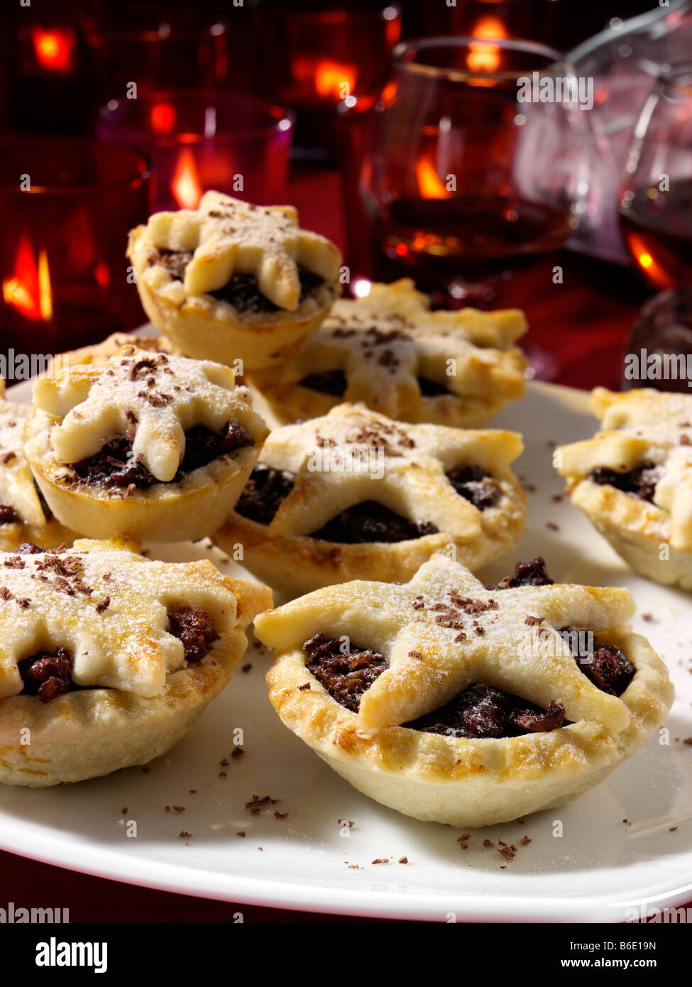 Chocolate mince pies editorial food Stock Photo - Alamy