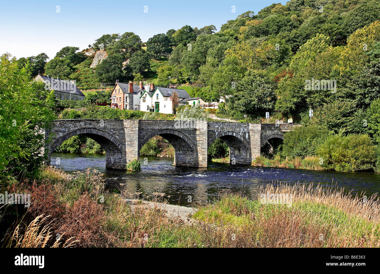Carrog bridge hi-res stock photography and images - Alamy