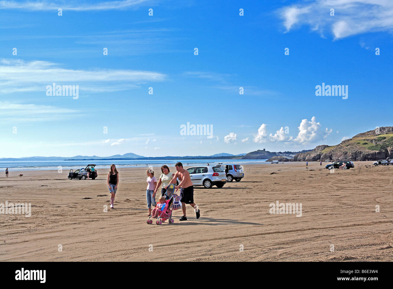 1787 Black Rock Beach Morfa Bychan Gwynedd North Wales Stock Photo - Alamy