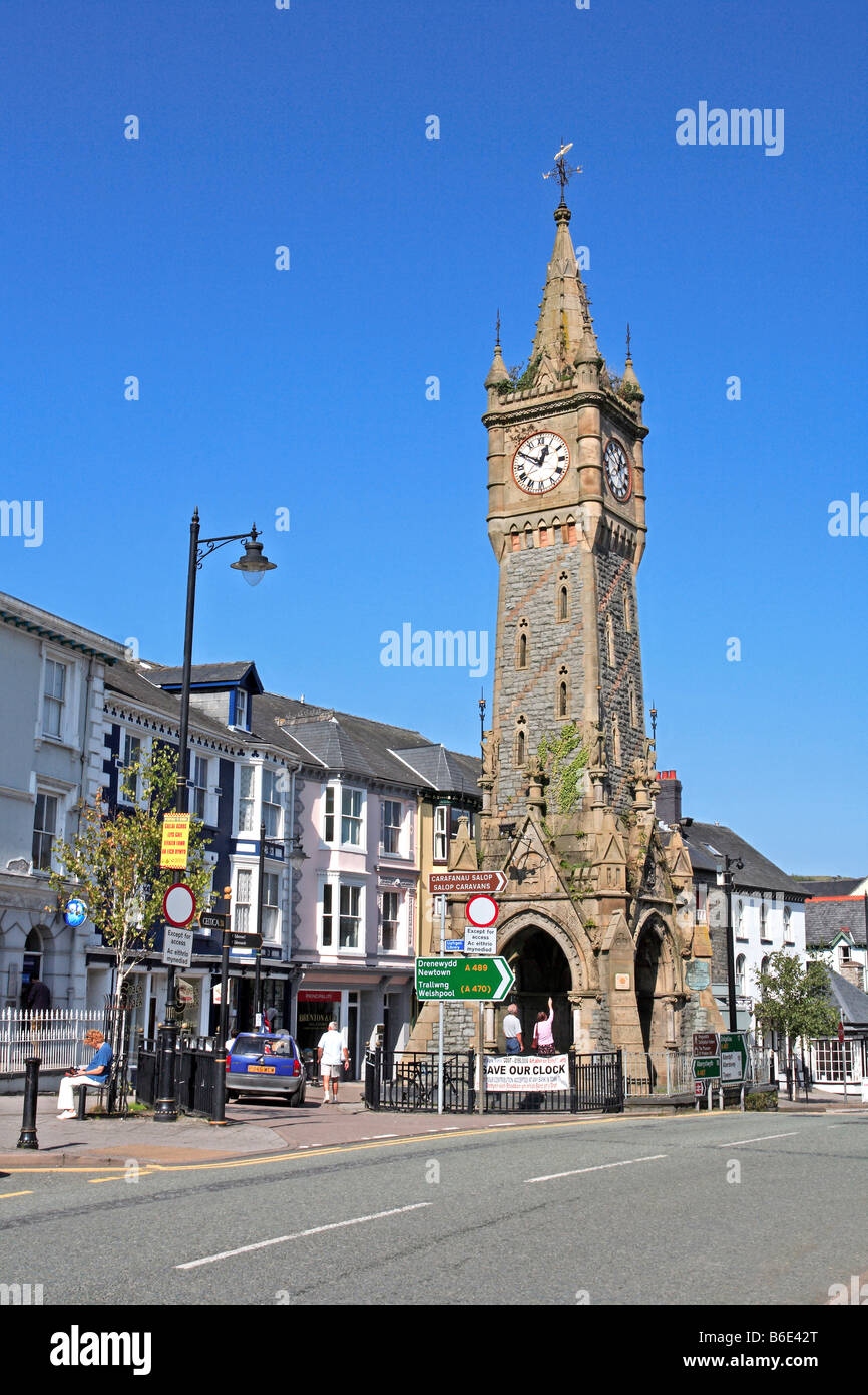 Clock tower machynlleth, wales hi-res stock photography and images - Alamy