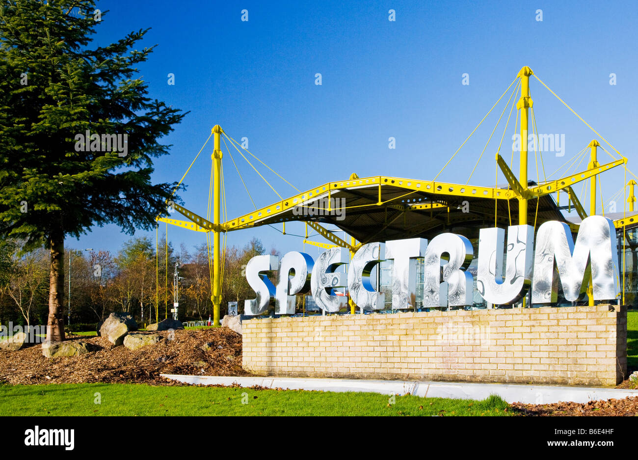 Yellow Spectrum Building designed by Sir Norman Foster in Swindon ...