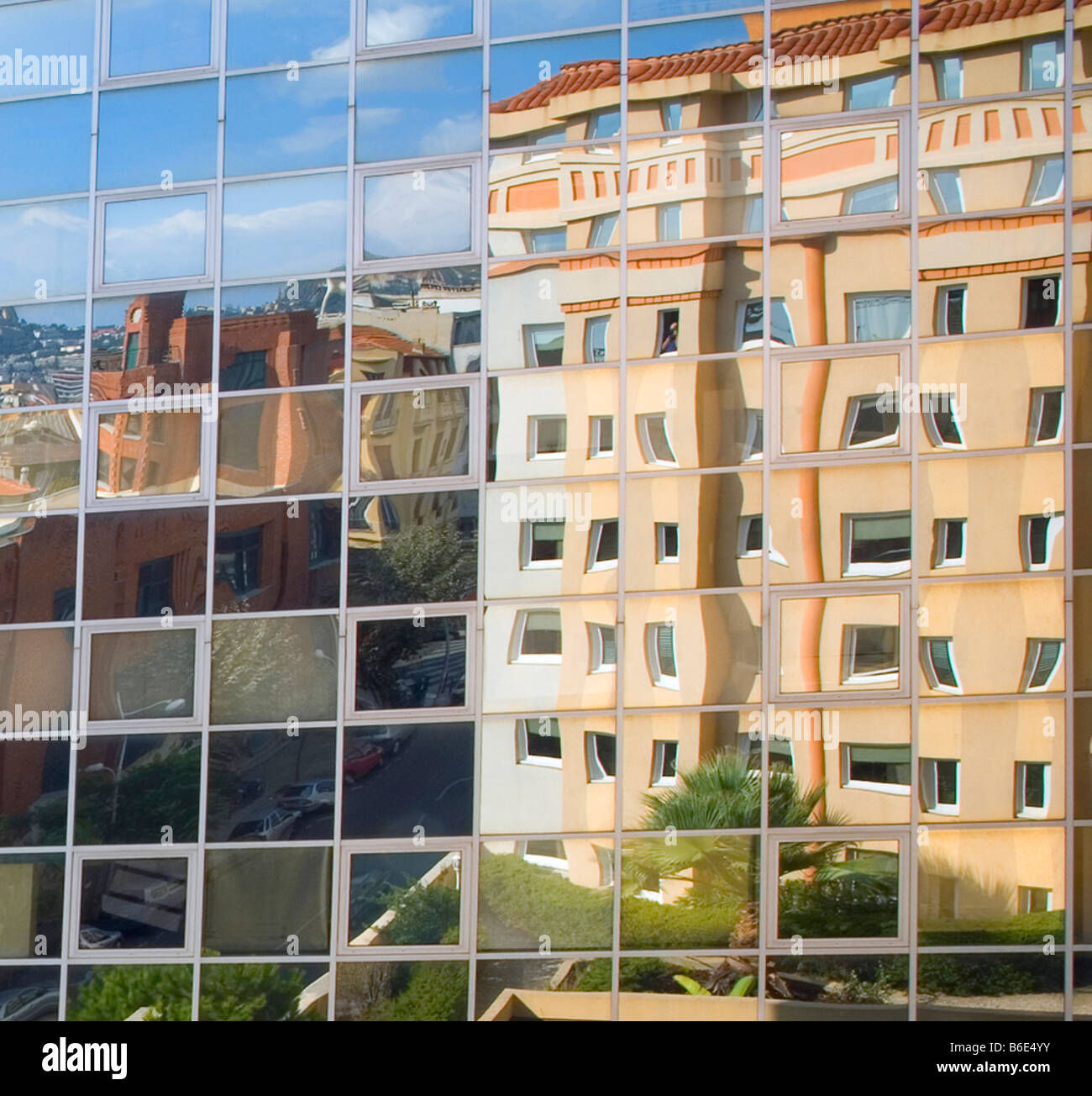 Artistic windows hi-res stock photography and images - Alamy