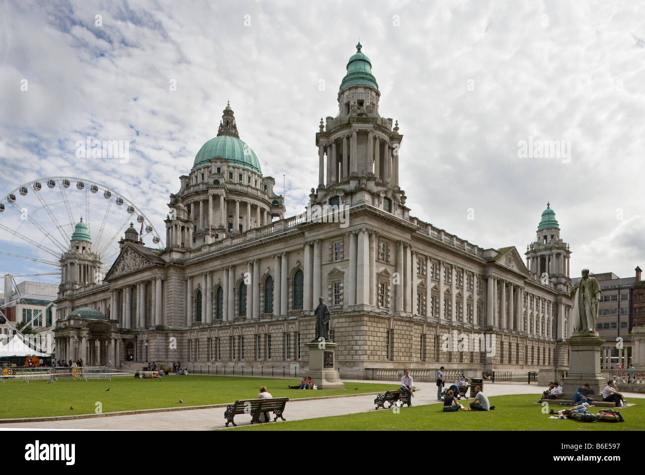 Belfast City Hall, Donegall Square, Belfast, Northern Ireland Stock ...