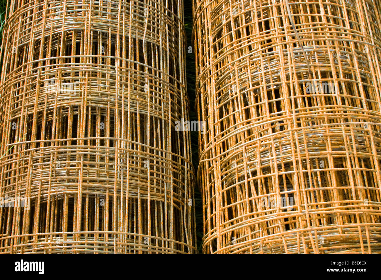 Wire for foundation at construction work site Stock Photo - Alamy