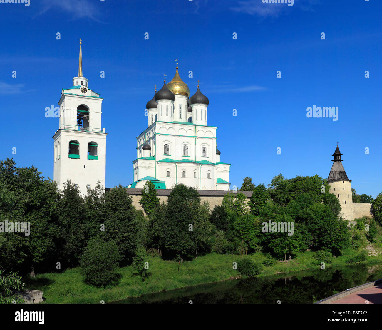 Above dome trinity cathedral hi-res stock photography and images - Alamy