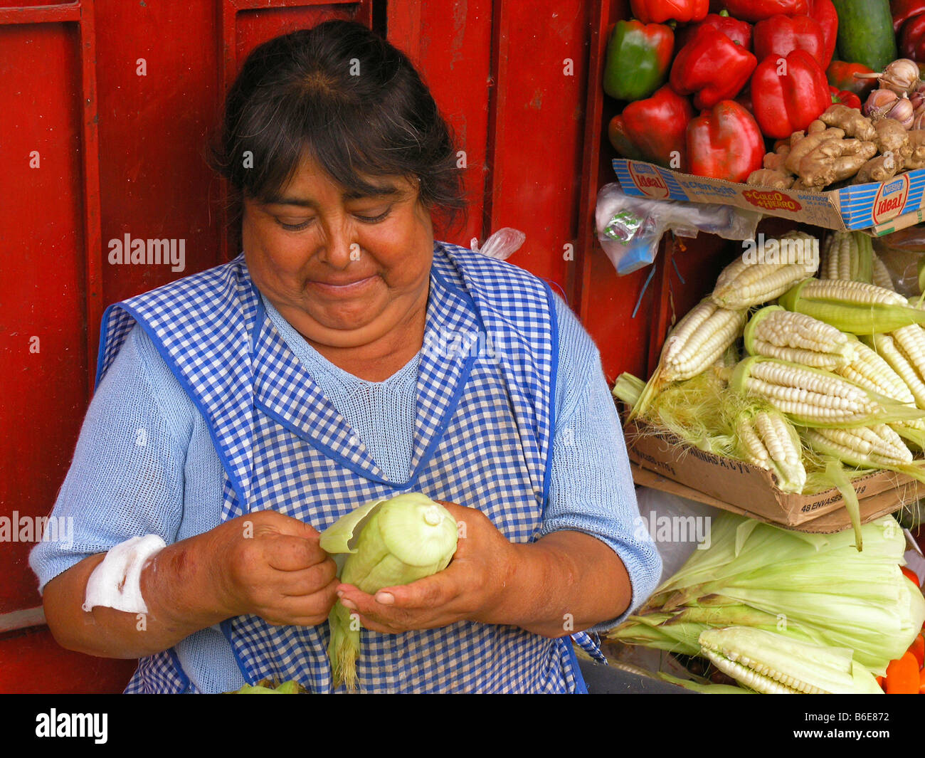 Jesus Maria market. Lima, Peru. Preparing choclo Stock Photo - Alamy