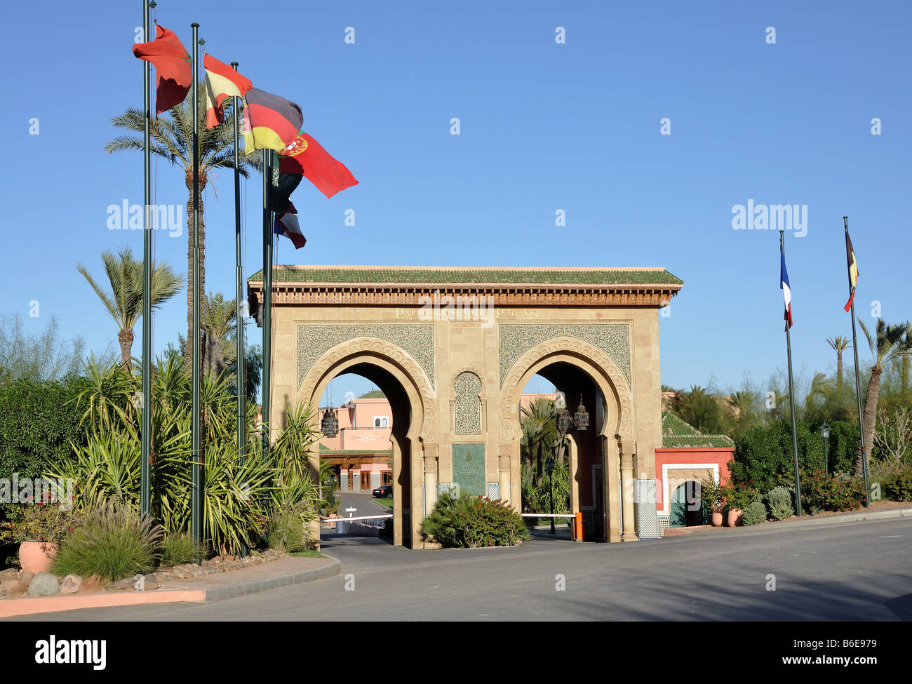 Gate in traditional oriental style in Marrakech, Morocco Stock Photo ...