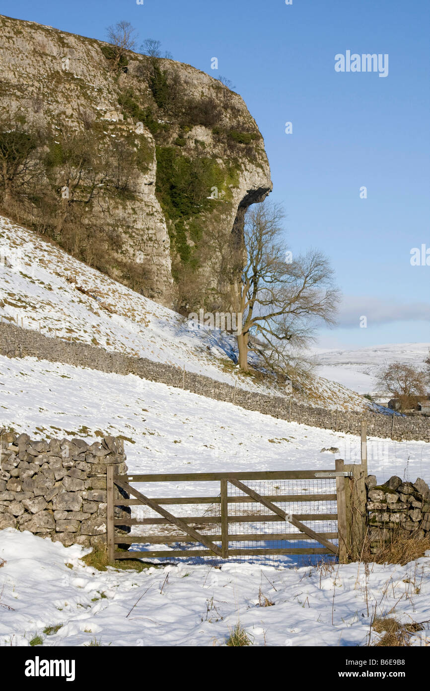 kilnsey crag limestone cliff winter snow yorkshire dales national park ...