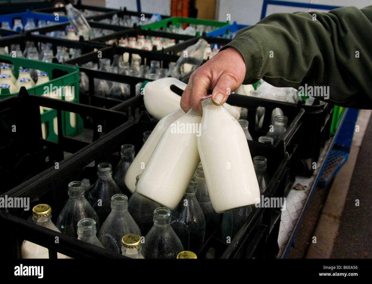 Milkman delivering milk hi-res stock photography and images - Alamy
