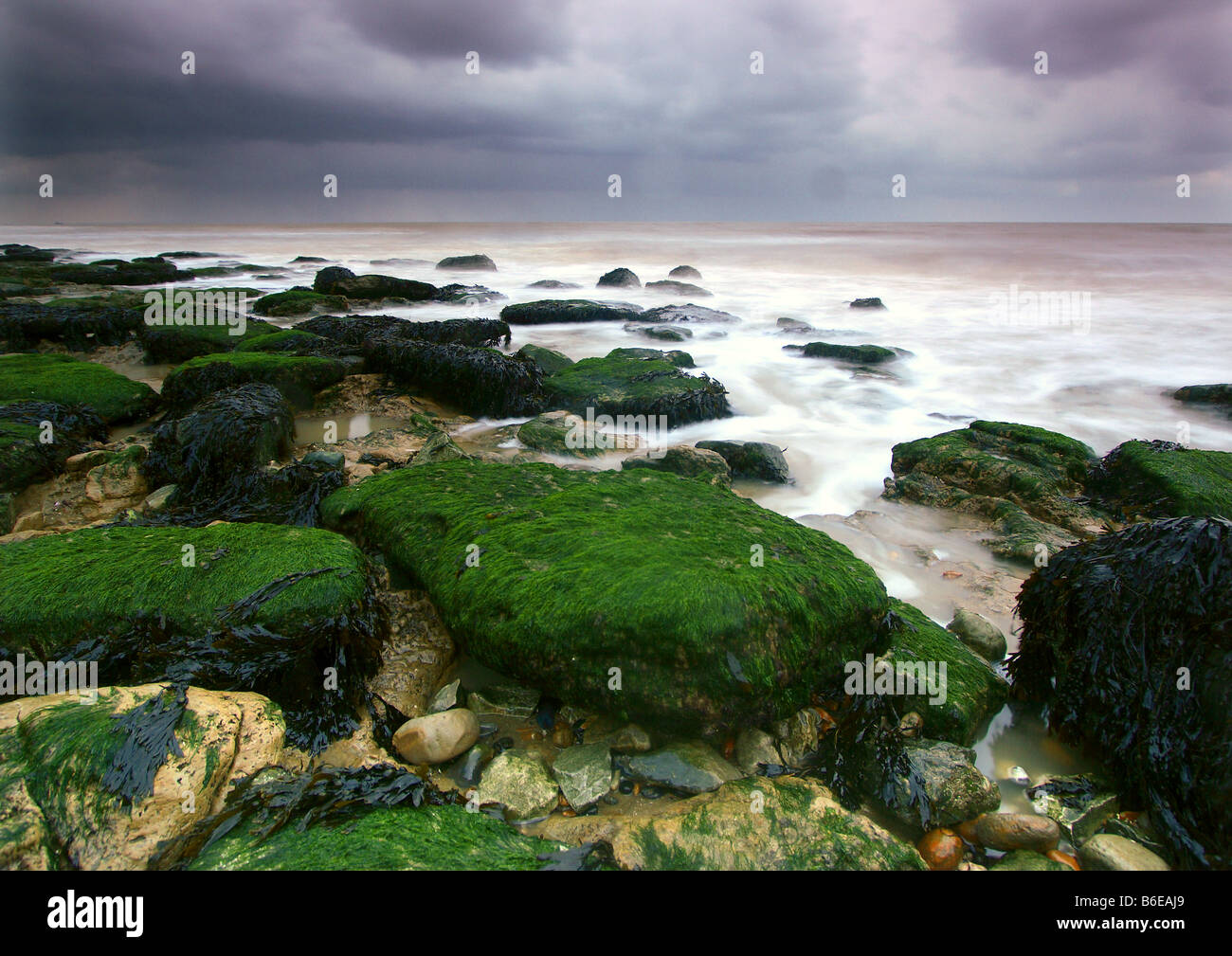 Windy clifftop hi-res stock photography and images - Alamy