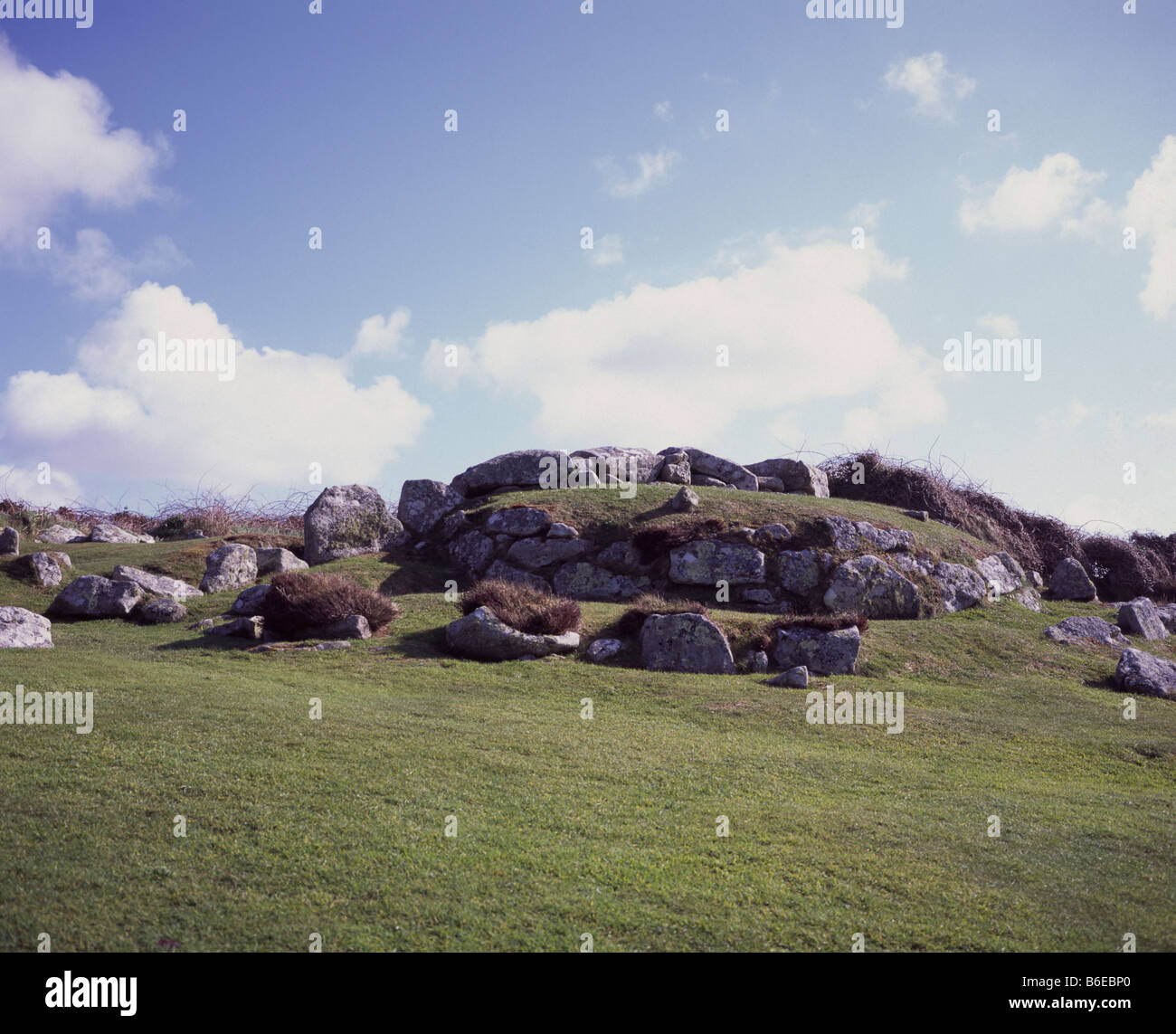 Prehistoric burial chamber hi-res stock photography and images - Alamy