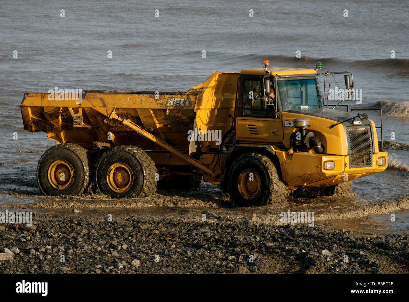 Bell dumper truck working on hi-res stock photography and images - Alamy