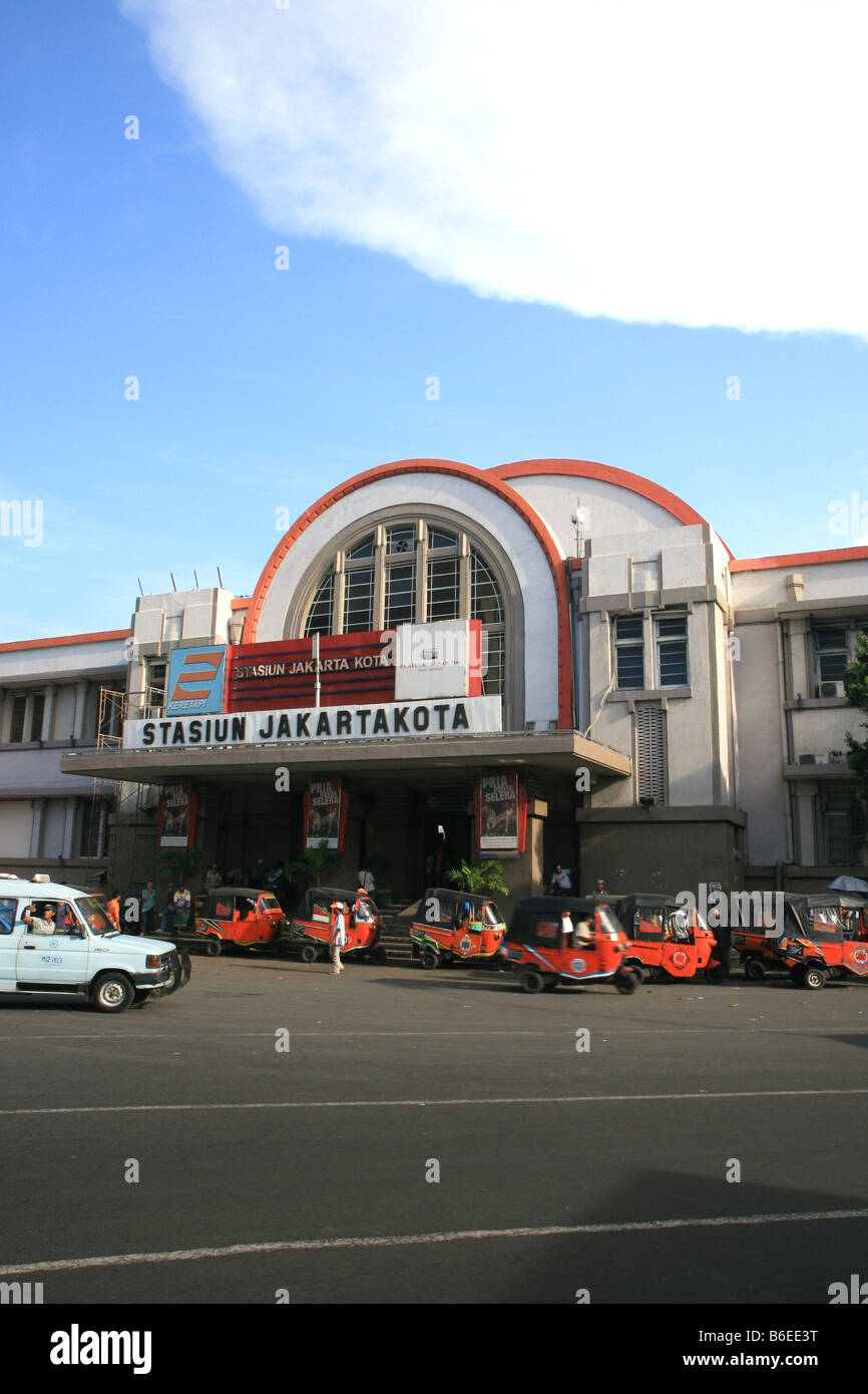 Stasiun Jakartakota, a Jakarta train station Stock Photo - Alamy