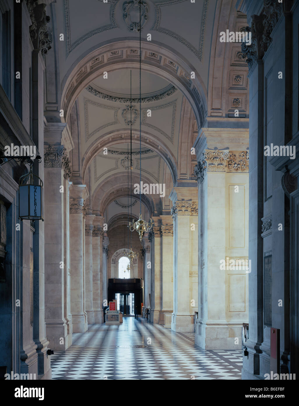 South london cathedral hi-res stock photography and images - Alamy