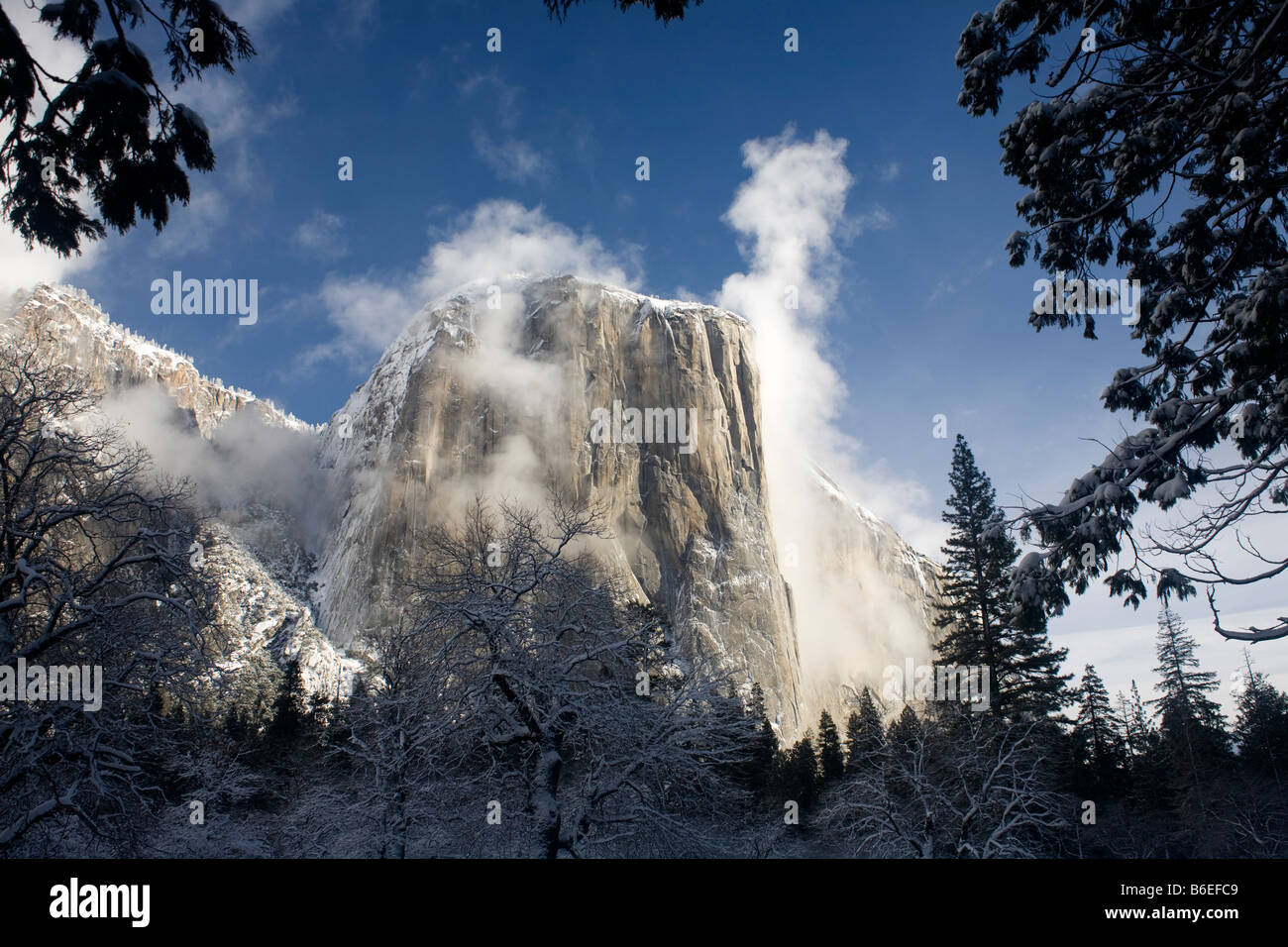 Yosemite national park winter hi-res stock photography and images - Alamy
